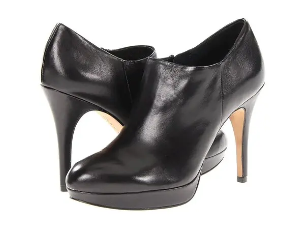 Vince Camuto Elvin Booties - Multi