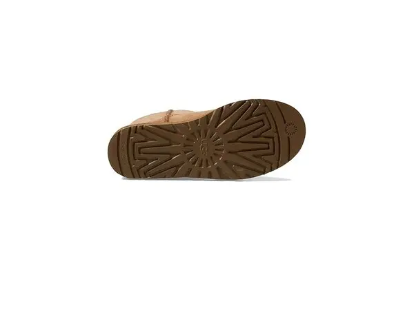 UGG Classic Short Pull-on Boots - Brown