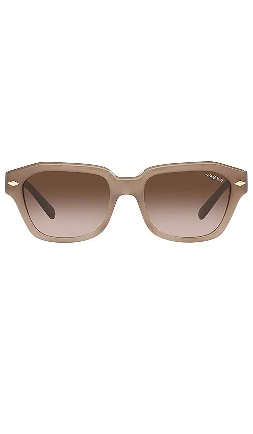 VOGUE EYEWEAR X Hailey Bieber Square Sunglasses In Beige