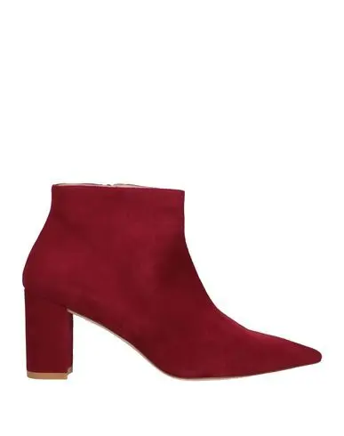STUART WEITZMAN Ankle Boots