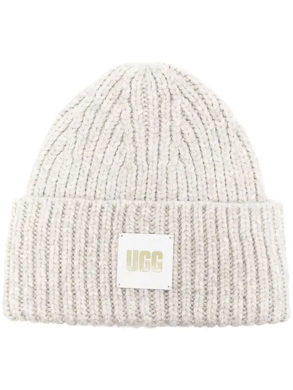 UGG Logo-patch Ribbed-knit Beanie - Grey