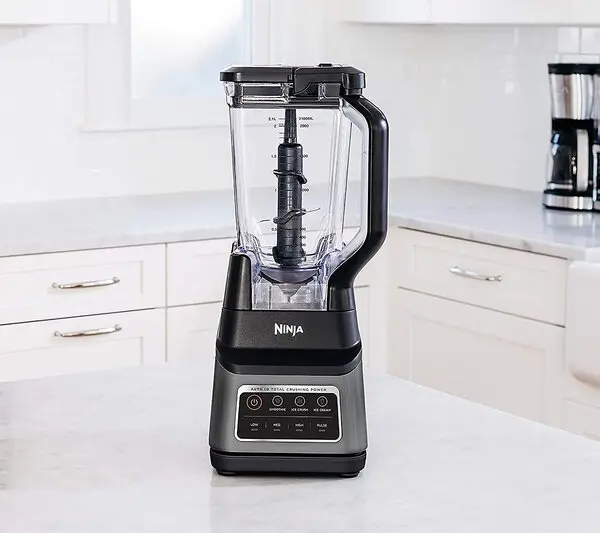 NINJA Professional Plus 72-oz Blender