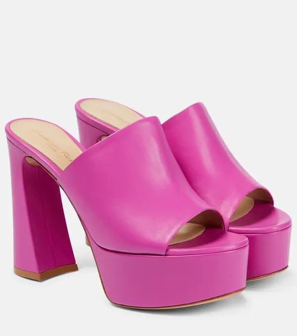 GIANVITO ROSSI Holly Leather Platform Mules - Pink