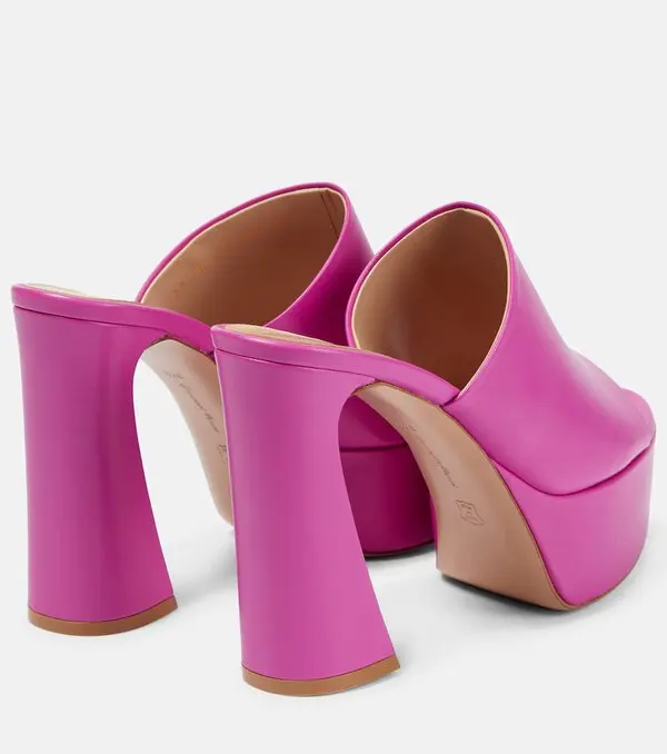 GIANVITO ROSSI Holly Leather Platform Mules - Pink