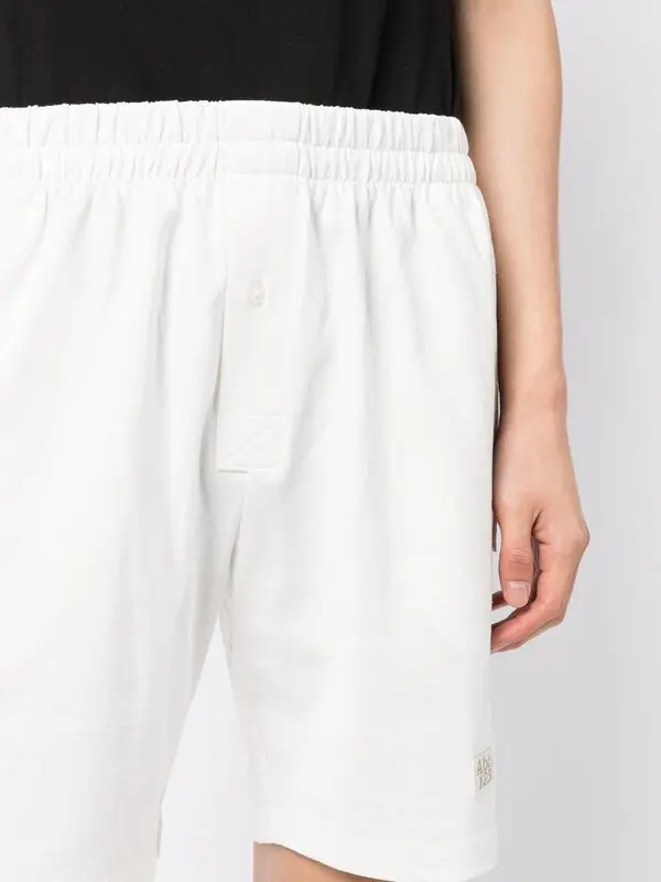 ADVISORY BOARD CRYSTALS Logo Print Lounge Shorts - White