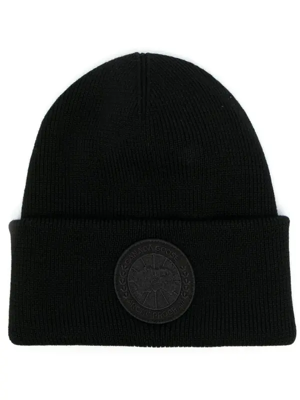 Canada Goose Artic Disc Ribbed-knit Beanie