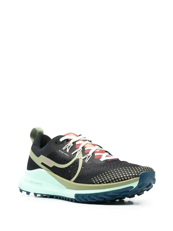 Nike React Pegasus Trail 4 Low-top Sneakers - Black