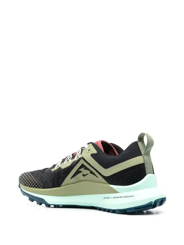 Nike React Pegasus Trail 4 Low-top Sneakers - Black