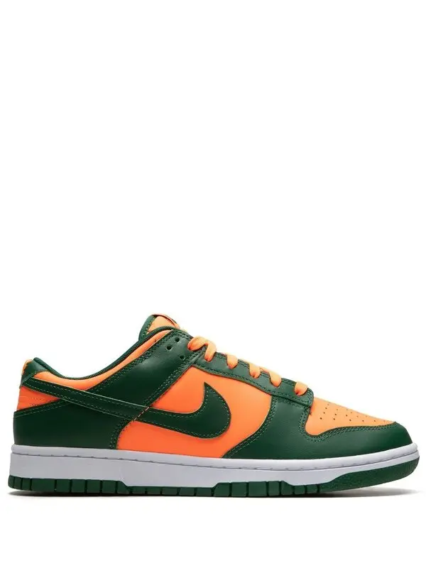 Nike Dunk Low Sneakers - Green