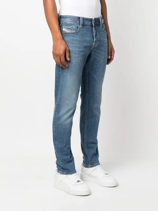 DIESEL® Larkee-beex Tapered Jeans - Blue