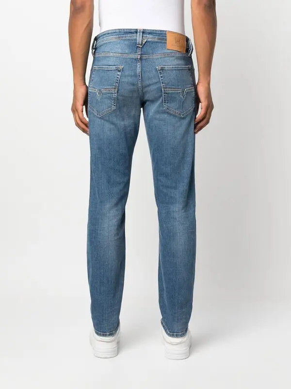 DIESEL® Larkee-beex Tapered Jeans - Blue