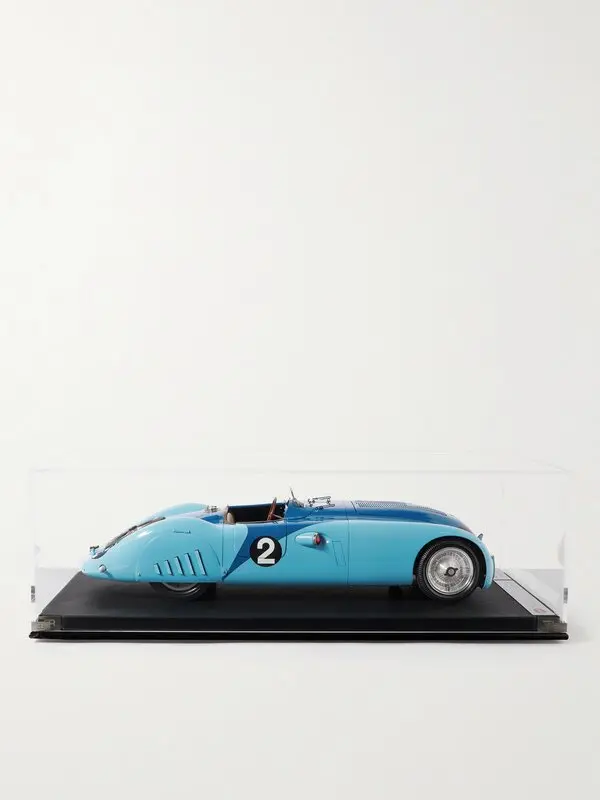 AMALGAM COLLECTION Bugatti Type 57g Tank 1:8 Model Car - Blue