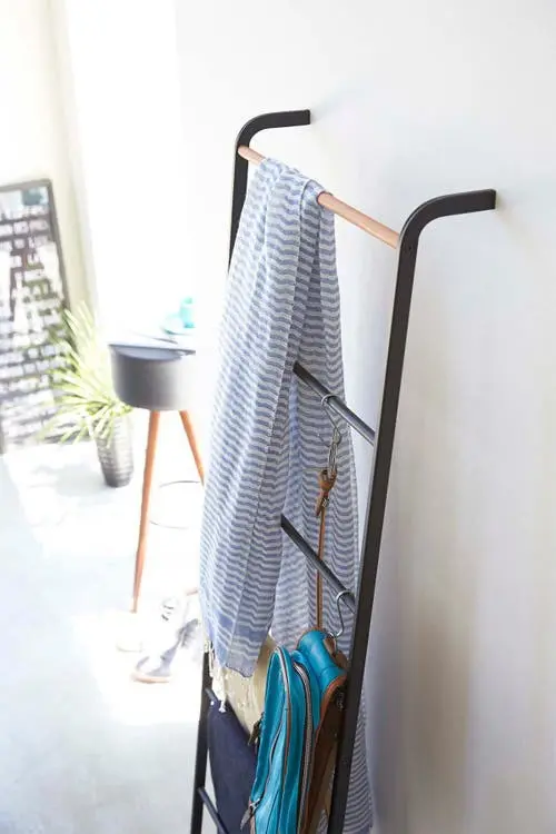 YAMAZAKI Leaning Ladder Rack Hanger