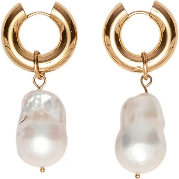 ST. MORAN Capri Freshwater Pearl Huggie Earrings - White