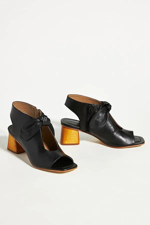 Bernardo Lizzie Block Heels - Black
