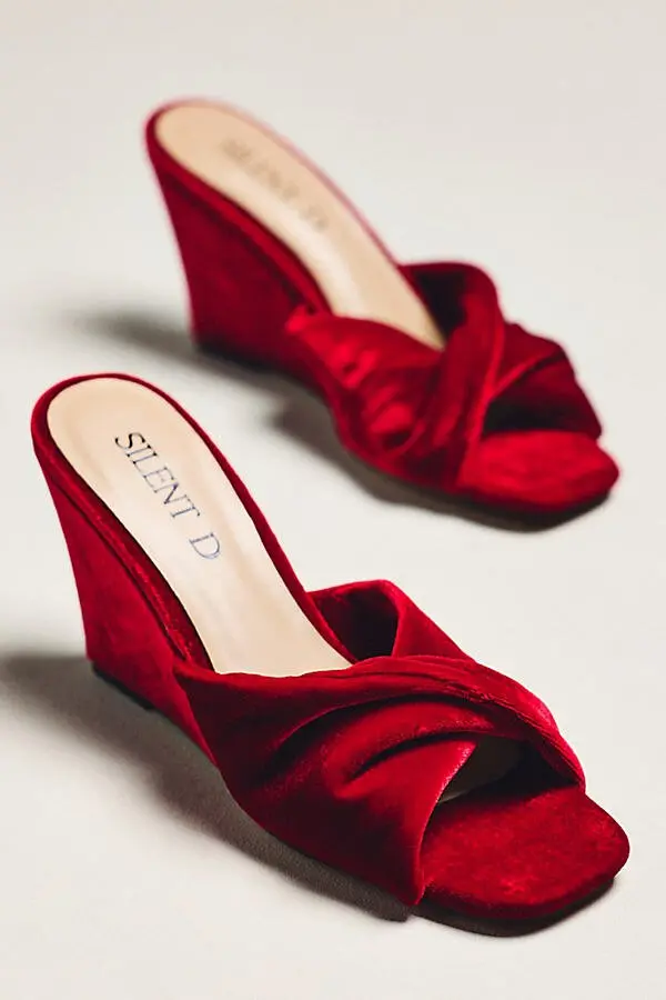 SILENT D Katia Wedges - Red Velvet