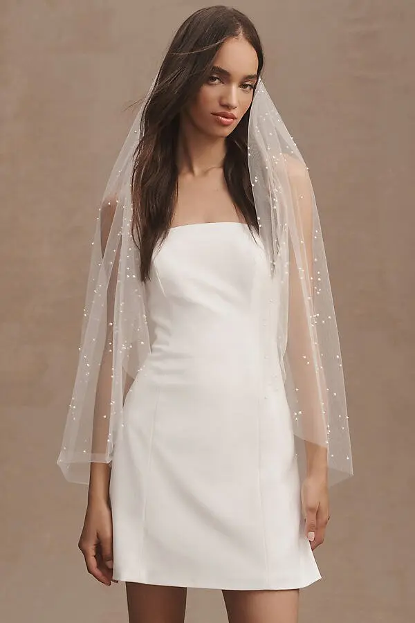A.B. ELLIE Roesia Pearl Fingertip Veil