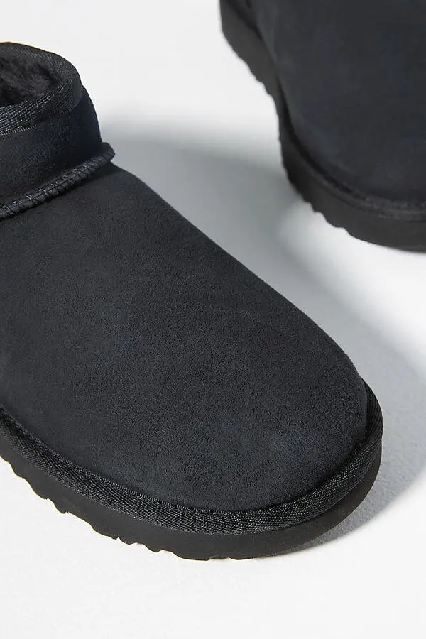 UGG Classic Ultra Mini Boots - Black