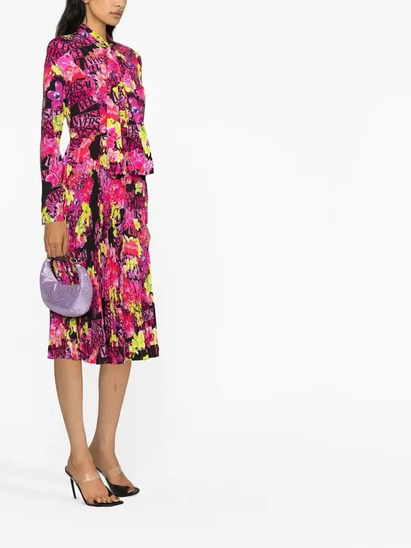 Versace Vestido Midi Con Estampado Floral - Black