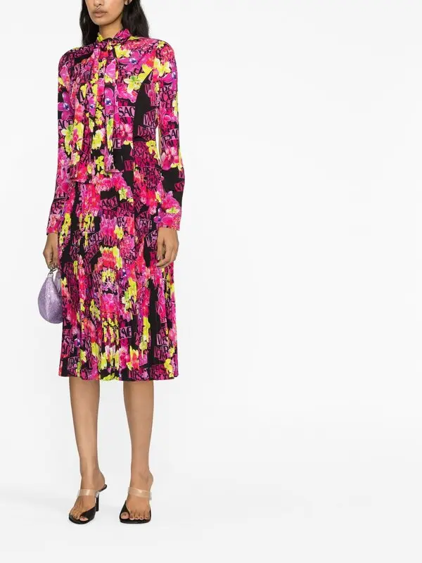 Versace Vestido Midi Con Estampado Floral - Black