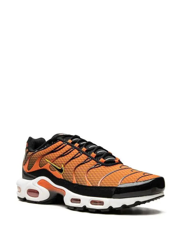Nike Air Max Plus Sneakers - Orange