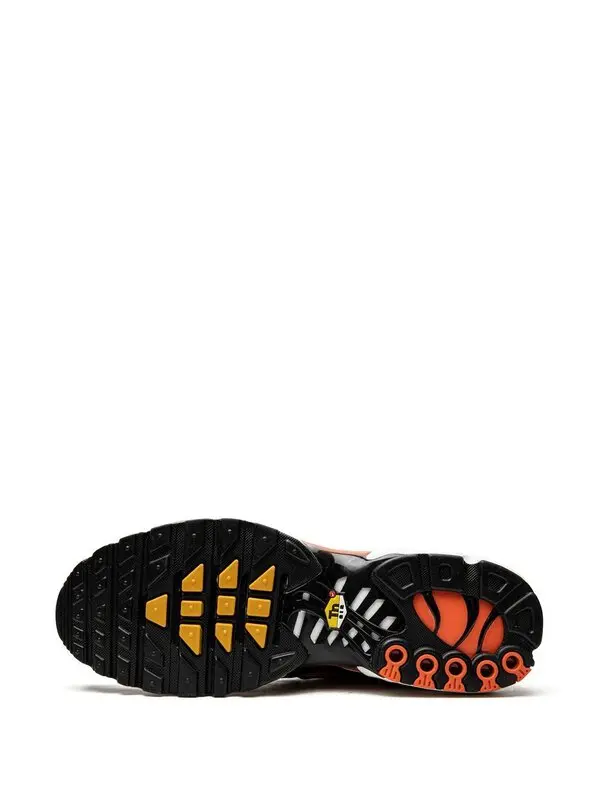 Nike Air Max Plus Sneakers - Orange