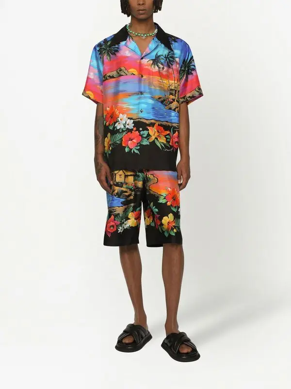 Dolce & Gabbana Graphic-print Oversized Shorts - Black