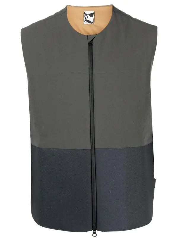 GR10K Zip-up Collarless Gilet