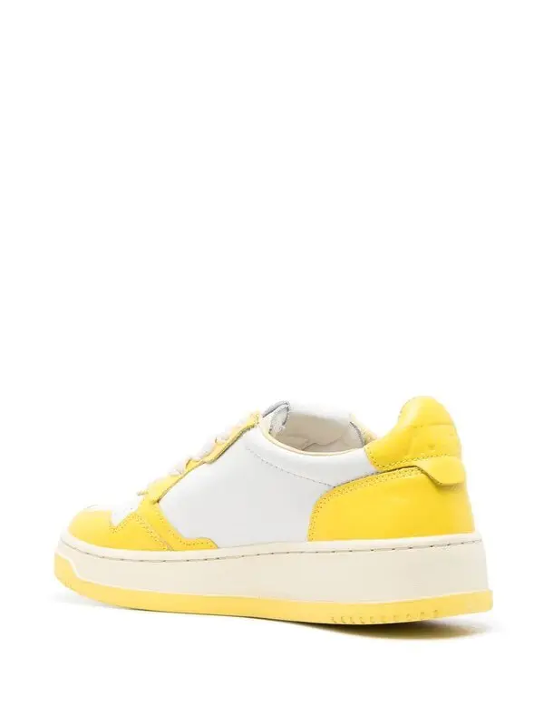 AUTRY Medalist Low Sneakers - White