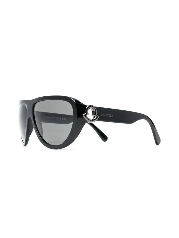 Moncler Anodize Cat-Eye Sunglasses In Black - 20% Off  display picture 3