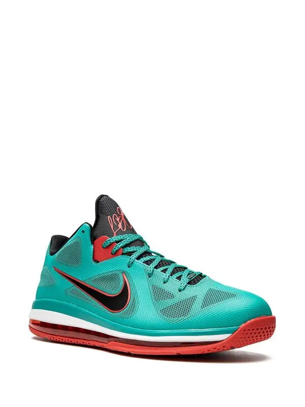 Nike Lebron Low Reverse Liverpool Sneakers