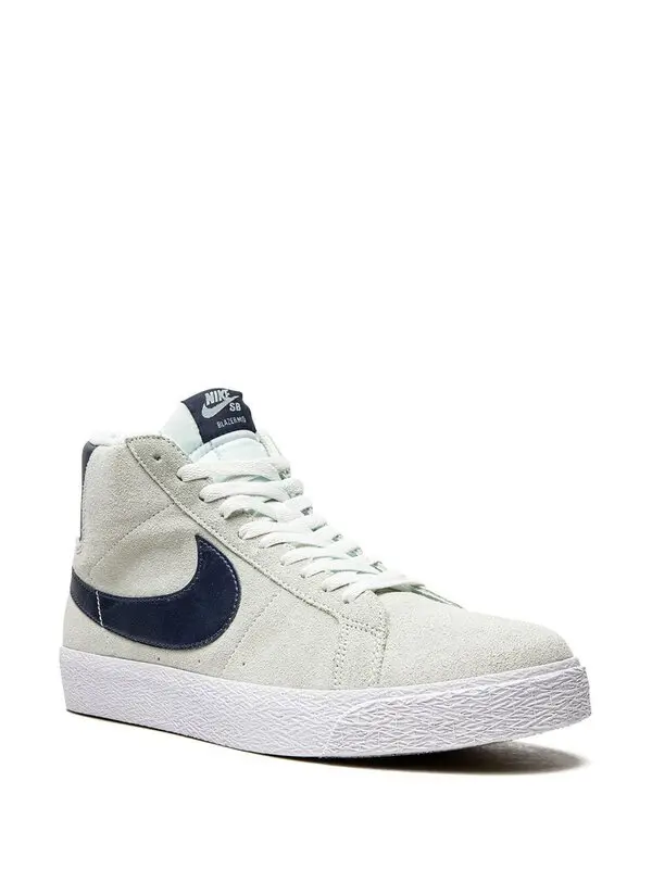 Nike Sb Zoom Blazer Mid Sneakers
