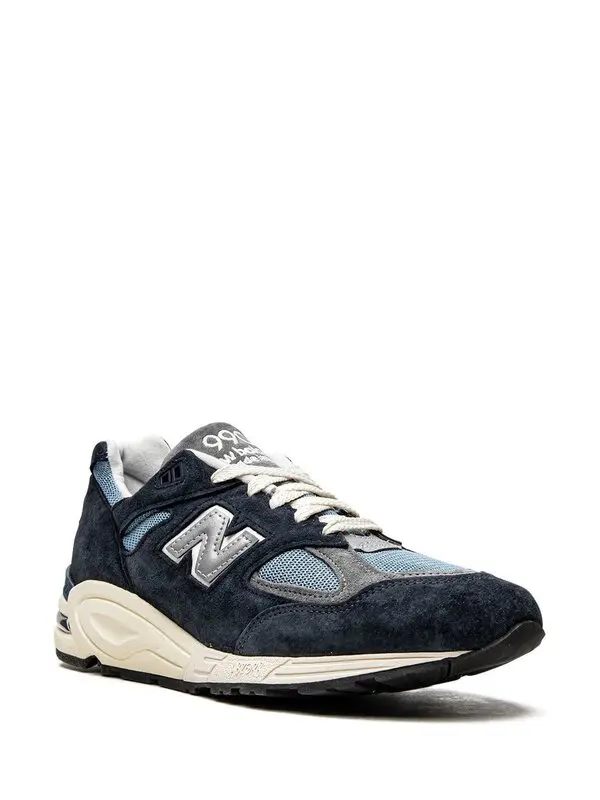 NEW BALANCE 990v2 Sneakers - Blue