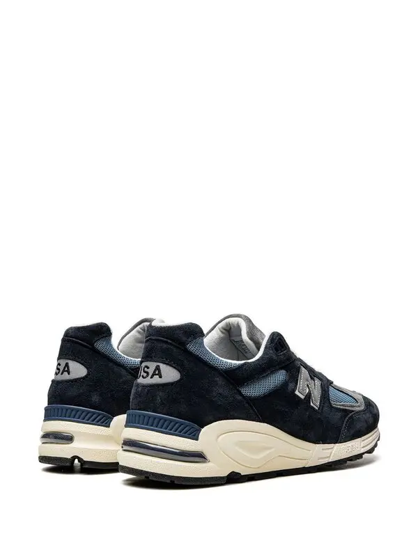 NEW BALANCE 990v2 Sneakers - Blue