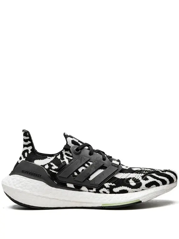 Adidas Ultraboost 22 Zebra Sneakers