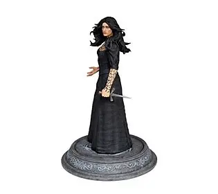 DARK HORSE The Witcher Netflix Yennefer Figure