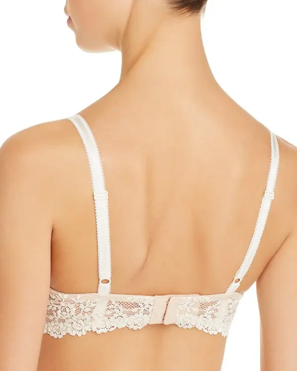 Wacoal Embrace Lace Underwire Bra - Sand