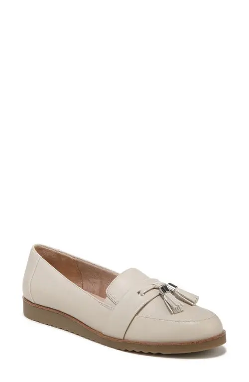 LIFESTRIDE Zee Tassel Loafer