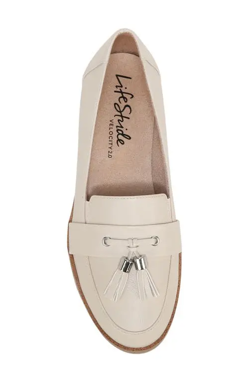 LIFESTRIDE Zee Tassel Loafer