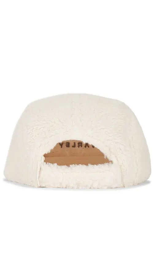 NWT Varley Women\'s Egret Sonia Fleece Cap One Size NWT Varley Sonia Cap - Sherpa Ball Cap - Sold out | eBay main image 4