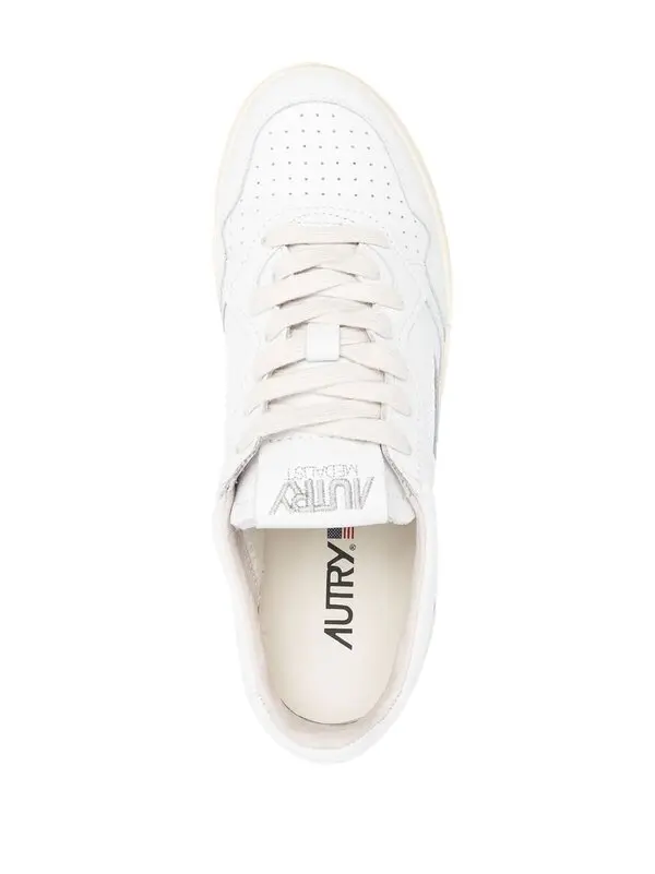 AUTRY Logo-patch Sneakers - White