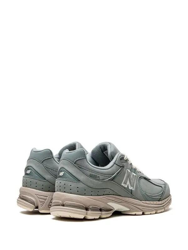 NEW BALANCE 2002r Kith Sneakers - Grey