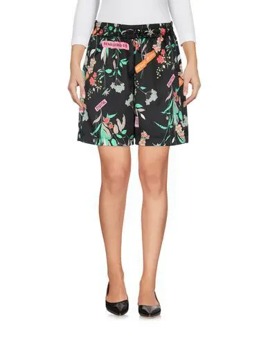 Pinko Shorts & Bermuda Shorts