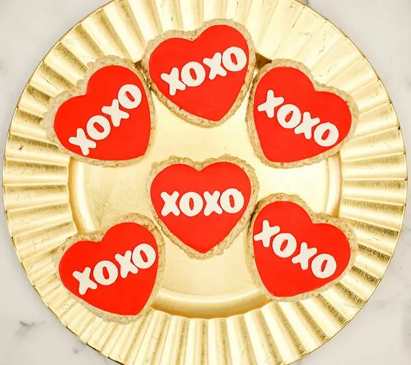 CREATIVE CRISPIES CO. Creative Crispies 6-pc Valentine's Xoxo Convers Ation Hearts - One-color