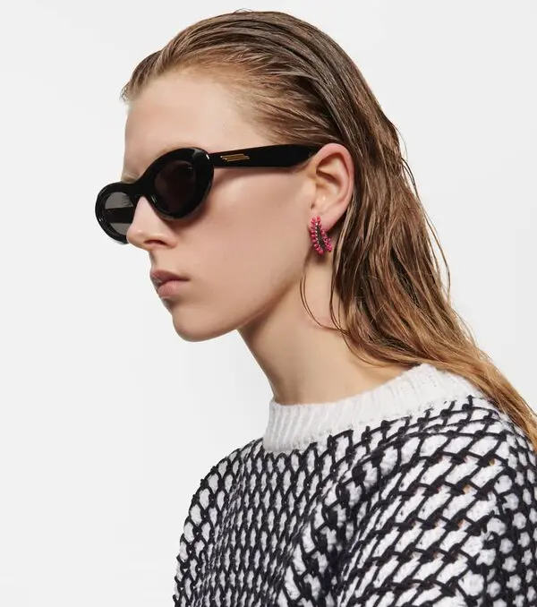 Bottega Veneta Bombe Oval Sunglasses - Black