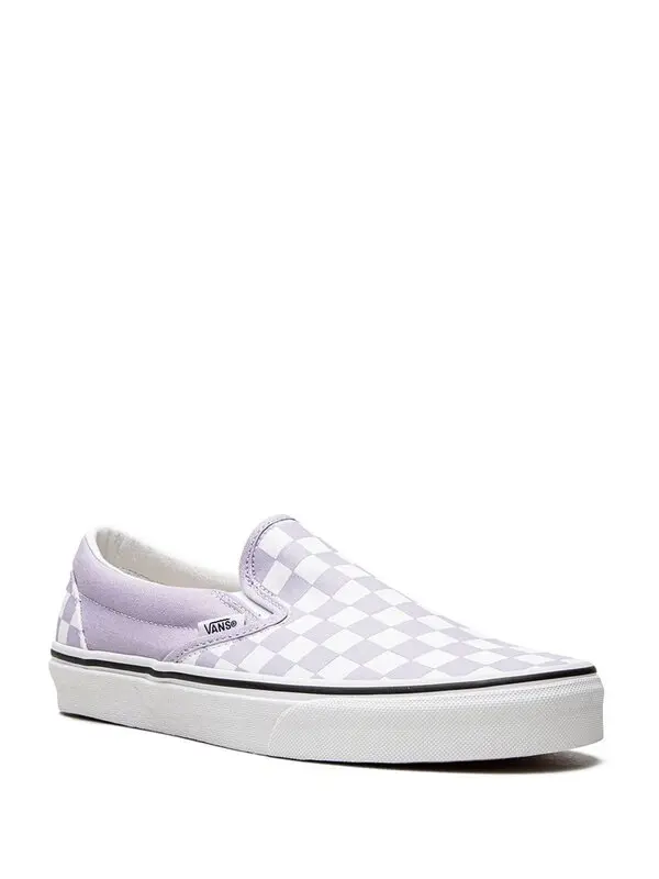 VANS Classic Slip-on Sneakers