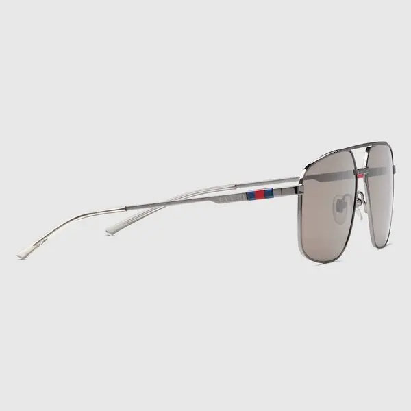 Gucci Navigator Frame Sunglasses