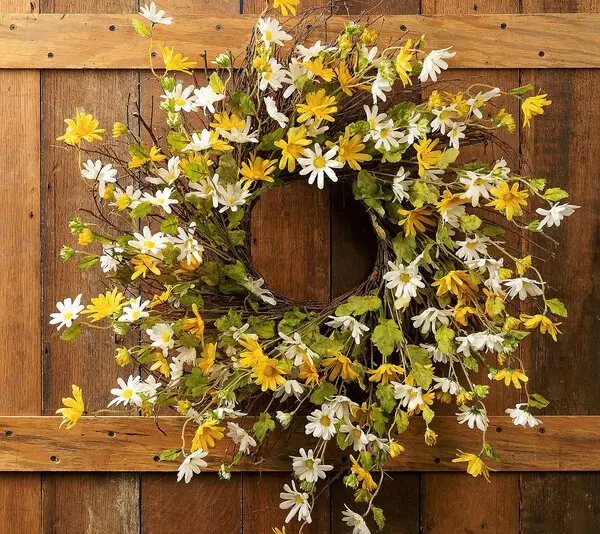 MELROSE Yellow & White Daisy Twig Wreath 24'd