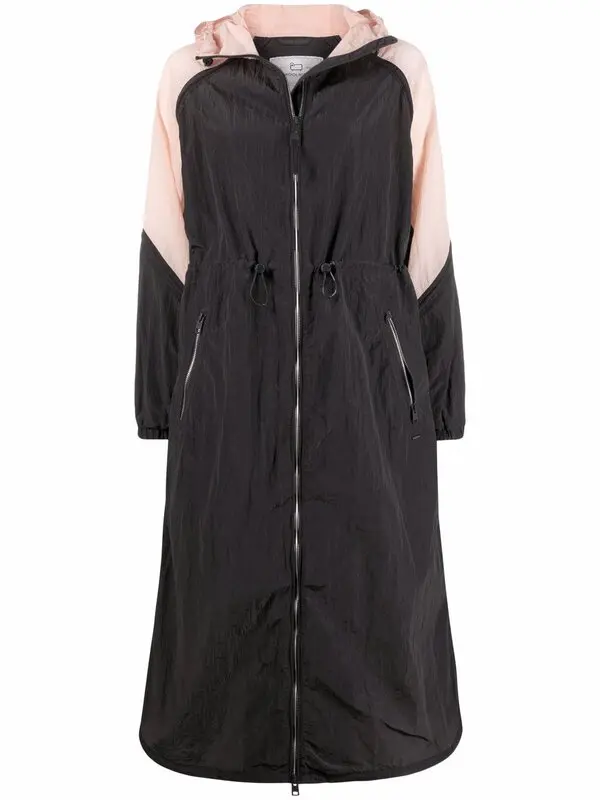 Woolrich Two-tone Panelled Coat