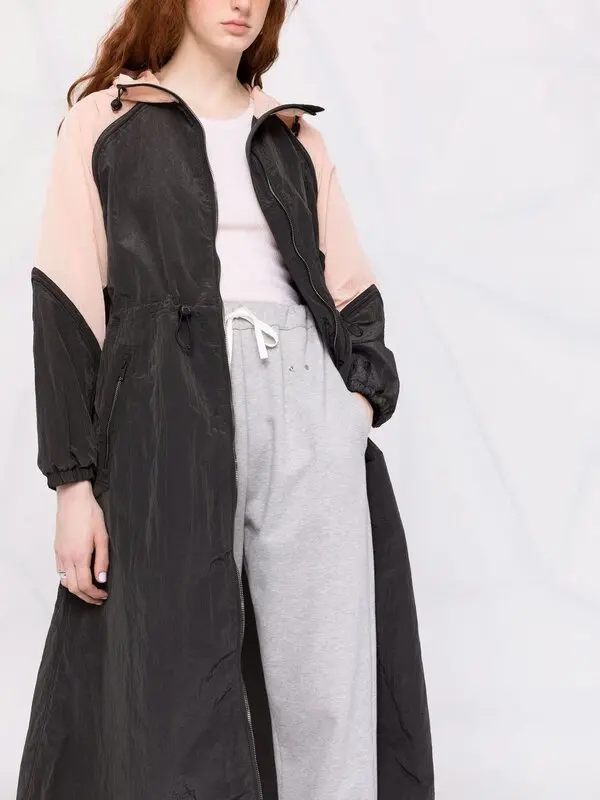 Woolrich Two-tone Panelled Coat